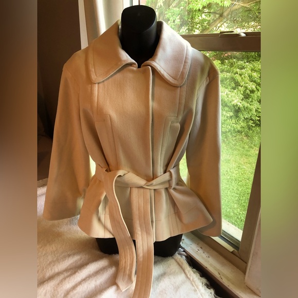 Jackets & Coats | Cream Color Jacketno Size Or Brand But Fits Like A ...
